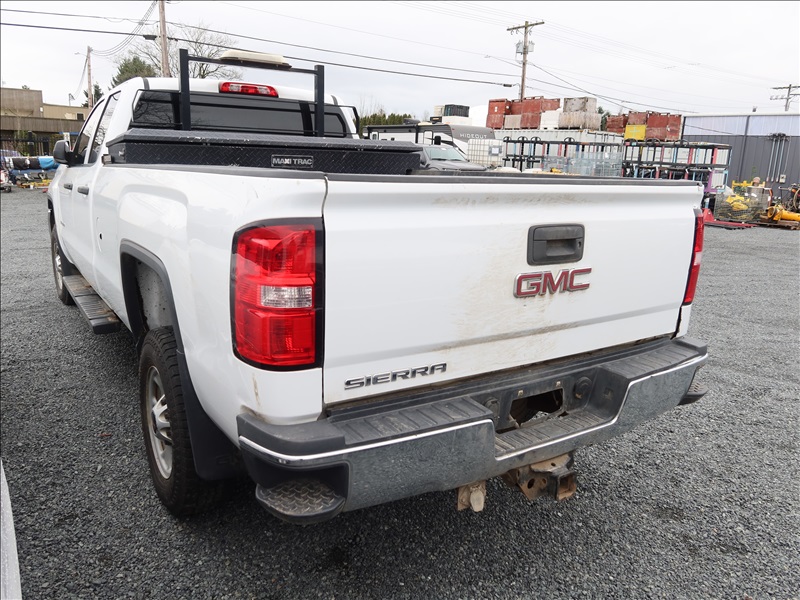 2015 GMC 2500 CREW CAB | MARYSVILLE HEAVY EQUIPMENT, CONTRACTORS ...