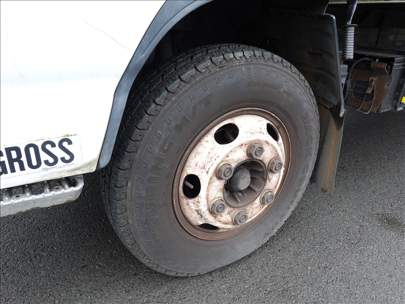 1999 ISUZU NPR VAN TRUCK W/LIFTGATE | MARYSVILLE HEAVY EQUIPMENT, CONTRACTORS EQUIPMENT ...