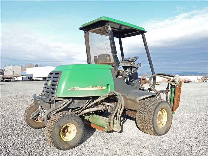 JOHN DEERE 3235C REEL MOWER | MARYSVILLE HEAVY EQUIPMENT, CONTRACTORS EQUIPMENT & VEHICLES ...