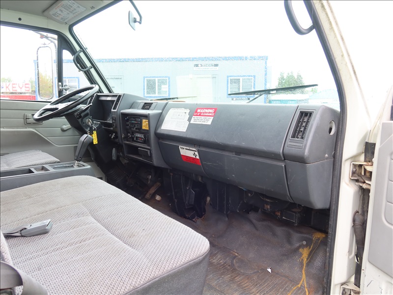 1993 ISUZU NPR VAN TRUCK W/LIFT GATE | MARYSVILLE HEAVY EQUIPMENT, CONTRACTORS EQUIPMENT ...