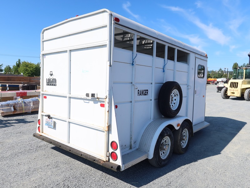 1998 LOGAN COACH RANGER T/A HORSE TRAILER | MARYSVILLE HEAVY EQUIPMENT ...