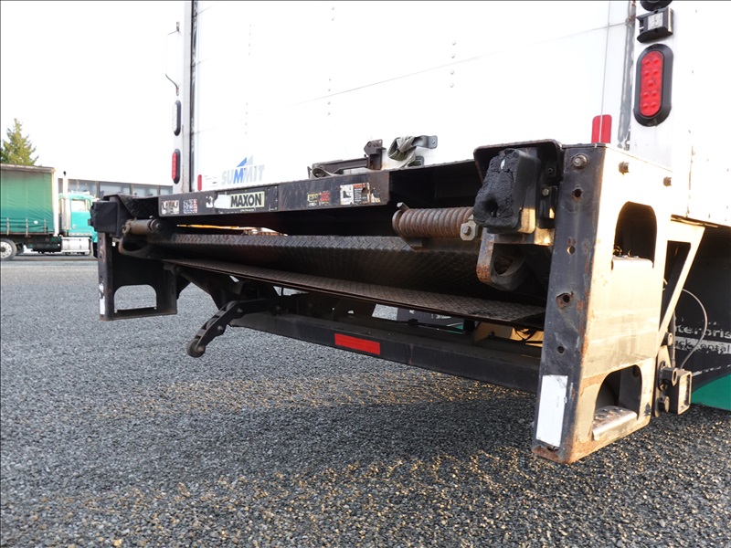 2017 FREIGHTLINER M2 VAN TRUCK W/LIFTGATE | MARYSVILLE HEAVY EQUIPMENT, CONTRACTORS EQUIPMENT ...