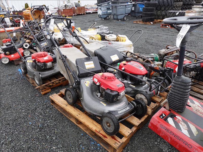 LOT, HONDA HRC216 & HRX217 SELF-PROPELLED LAWN MOWERS | MARYSVILLE ...