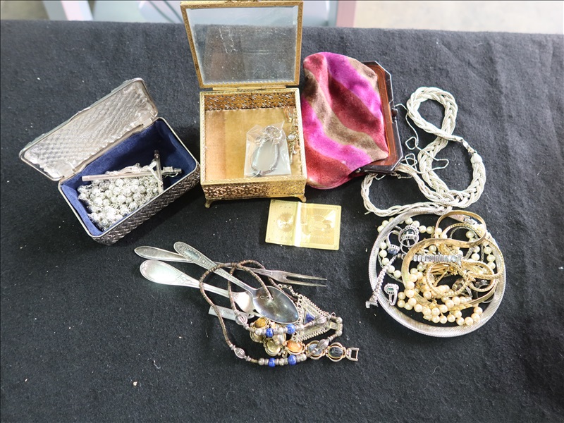 ASSORTED JEWELRY | COIN, SILVER, JEWELRY & COLLECTABLES - ONLINE ...