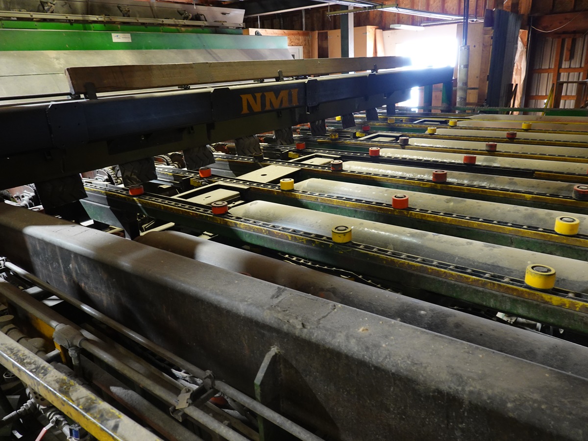 10-STRAND LUG CHAIN W/ROLLCASE | PYRAMID MOUNTAIN LUMBER - DAY 1 ...